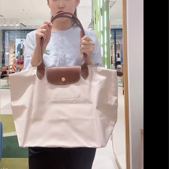 Longchamp | Bags | Longchamp Le Pliage Large Tote Bag Paper White Color ...